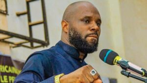 Depuis sa cellule, Kemi Seba réaffirme son combat politique et ...
